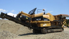 CAT(三菱重工)MC230 V1
